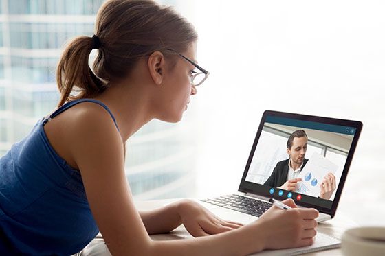 Steps to Set Up a VoIP Conference Call | 8x8